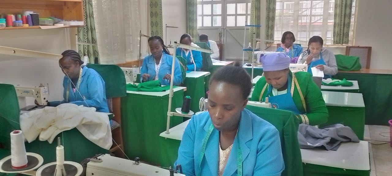 Dimesse Vestments - Dimesse Sisters